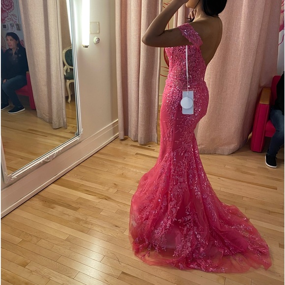 ellie wilde | Dresses | Pink Ellie Off The Shoulder Ellie Wild Prom ...